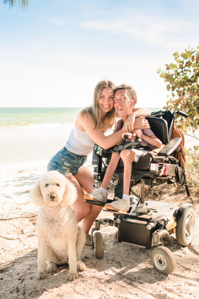 Meet Squirmy & Grubs! - Abilities Expo